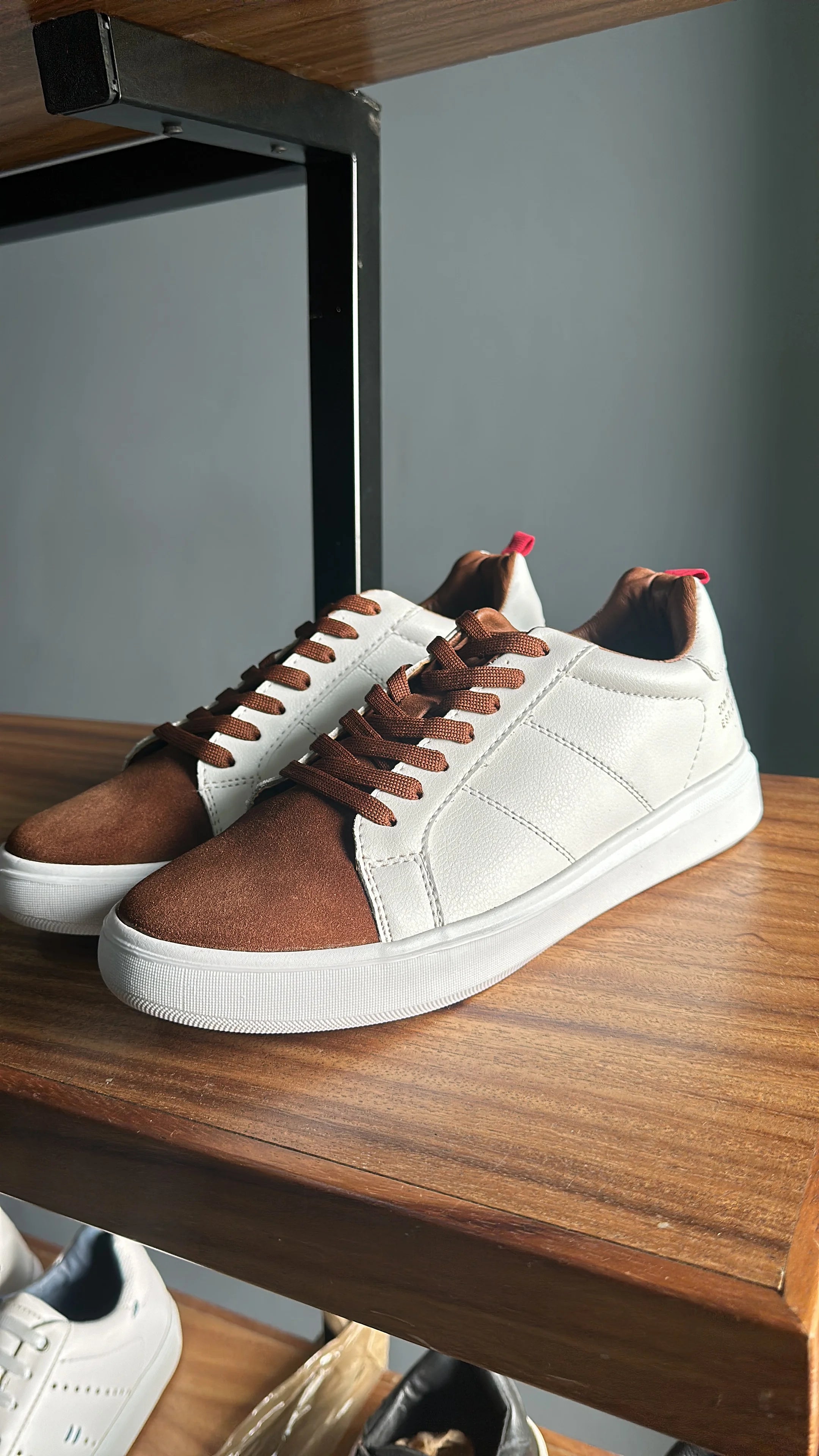 Evolution blanco/ gamuza tan – Calzado Jacome